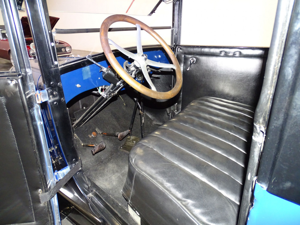 #S231 - 1925 Willys Overland 91A - Charity Car | MAG Auctions - Best ...