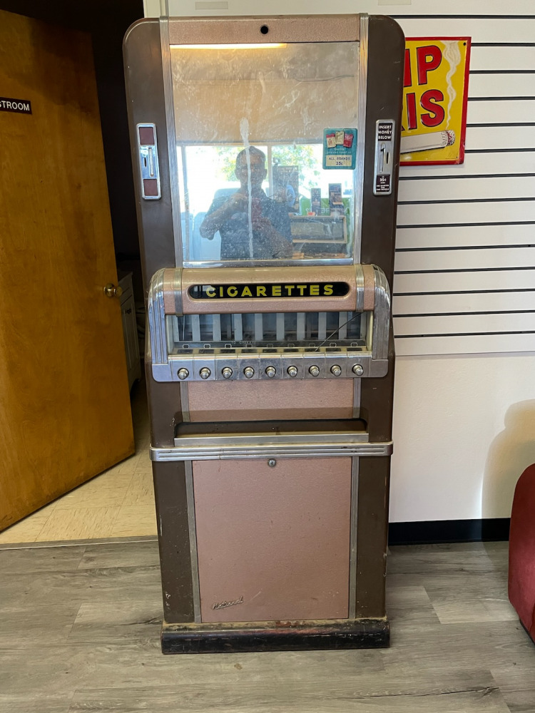 #M208 - Vintage National Cigarette Vending Machine | MAG Auctions ...
